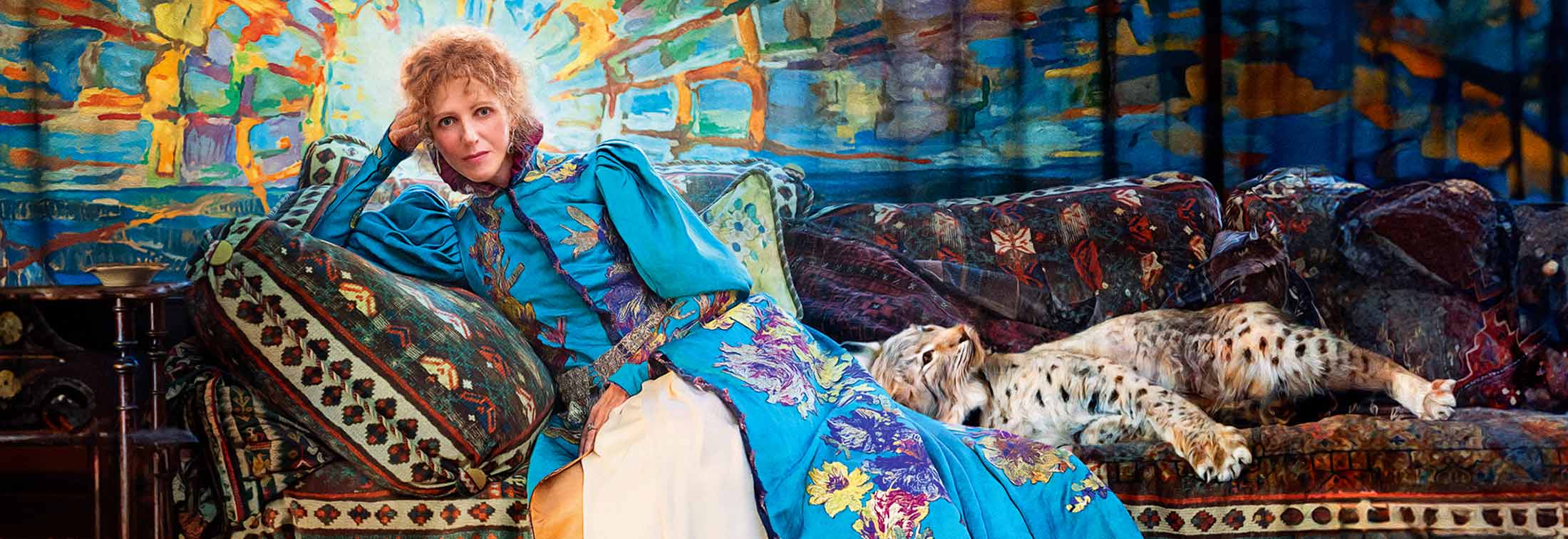 Win The Divine Sarah Bernhardt: The extravagant world of one of history ...